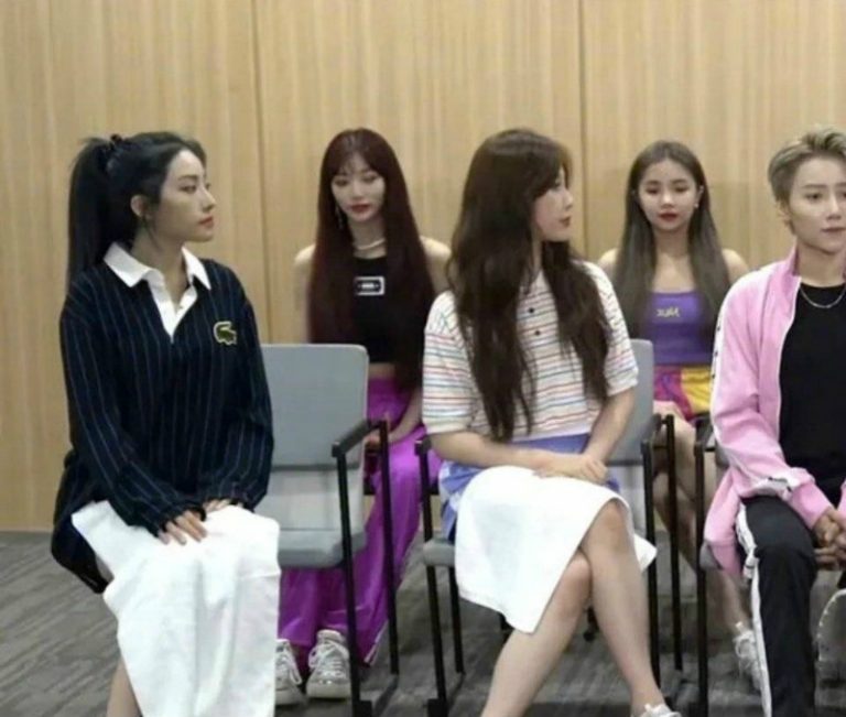 不擋成員、影子細節，對粉絲的話！來自THE9忙內喻言的小細節，總是很暖！ - epop - 就愛玩娛樂